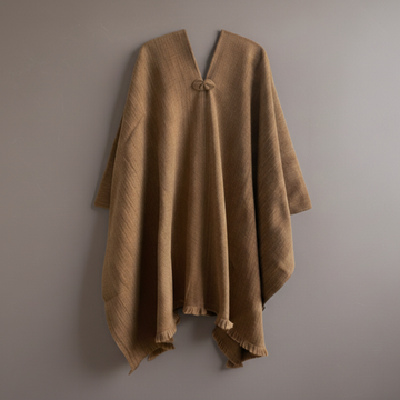 Ponchos y mantas con lana de alpaca y oveja chilena – Veta Indómita